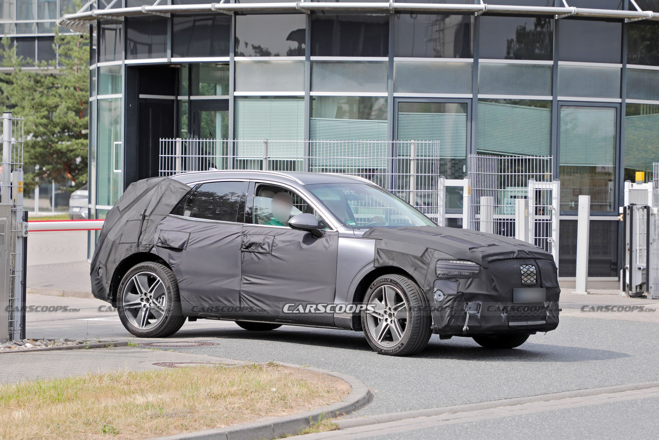 Facelifted Genesis GV70 Electrified Inbound With Massive Dashboard ...