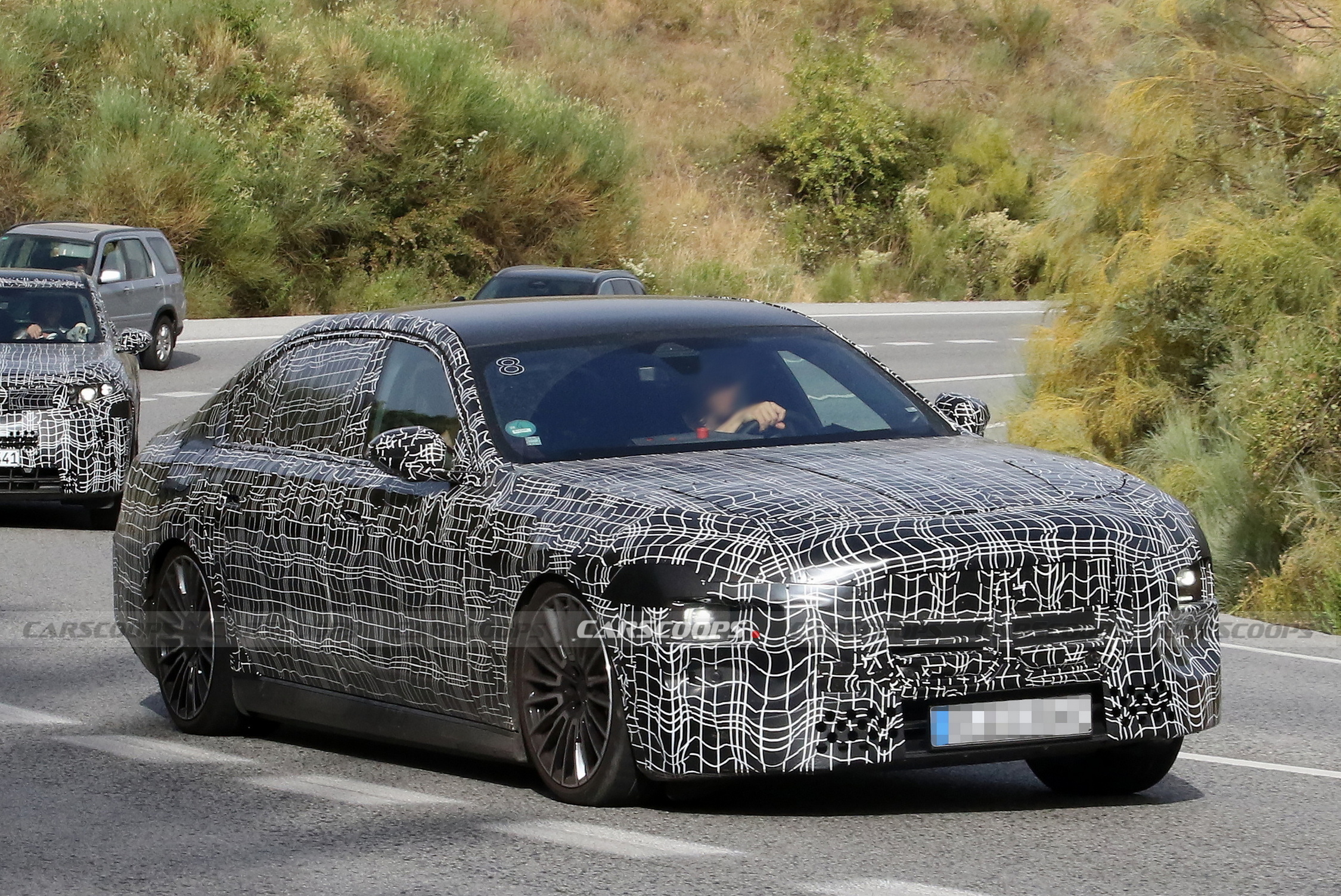 BMW 7-Series Facelift Could Arrive In 2026 | Carscoops