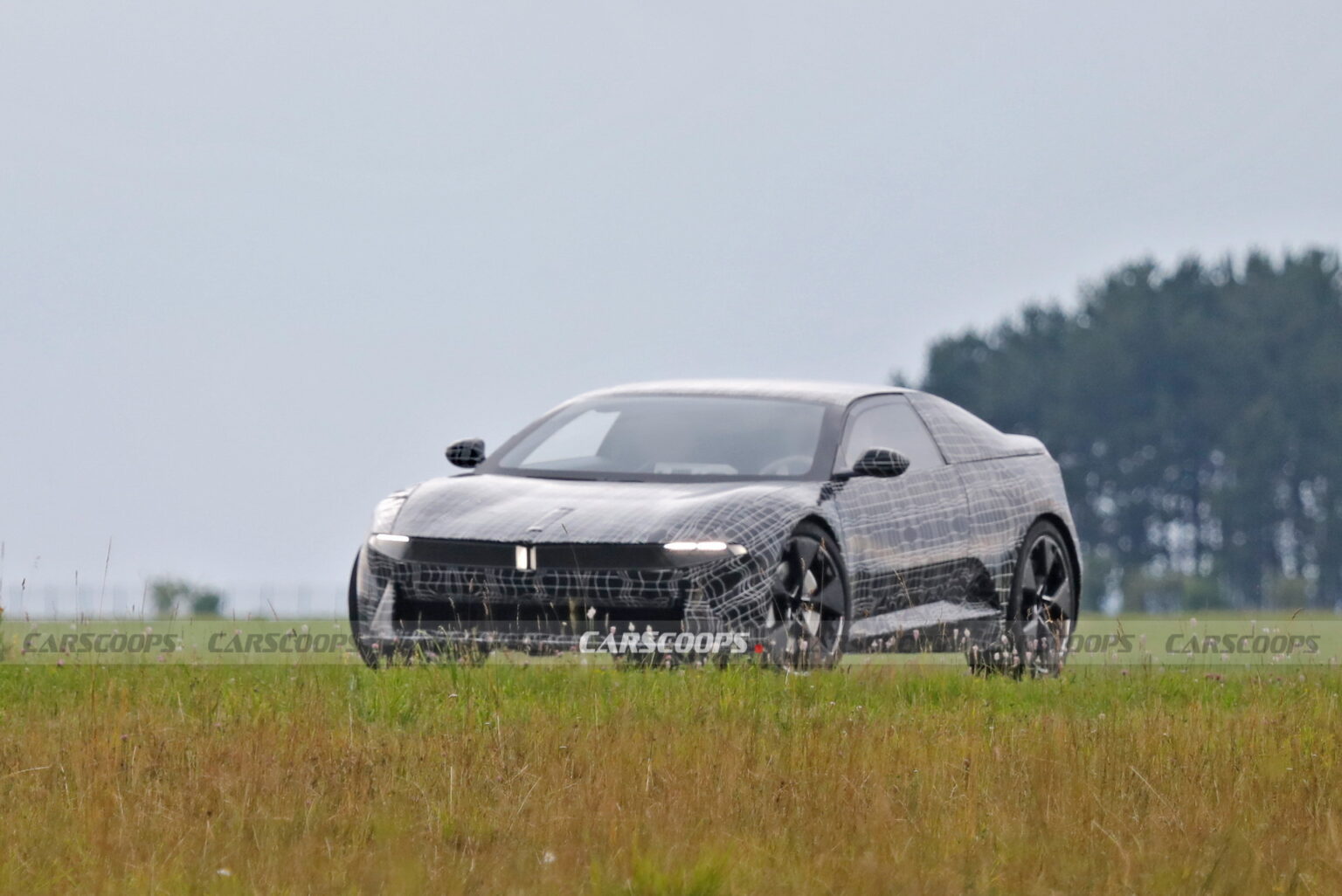 BMW Neue Klasse EV Coupe Spied With Radical Tech And Futuristic Design ...