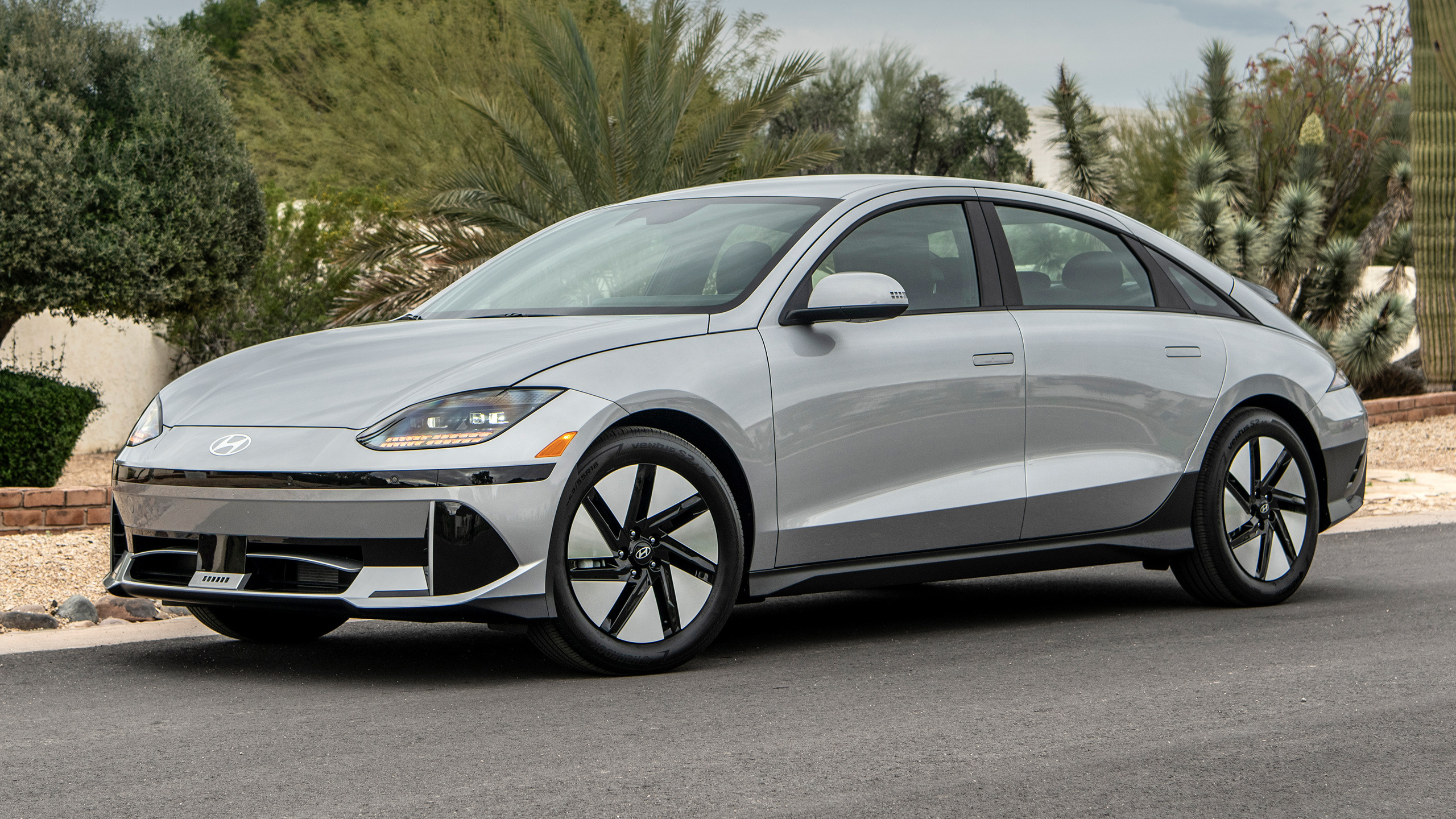 Consumer Reports Lists Hyundai Ioniq 6, BMW iX, And Kia EV6 Among The ...