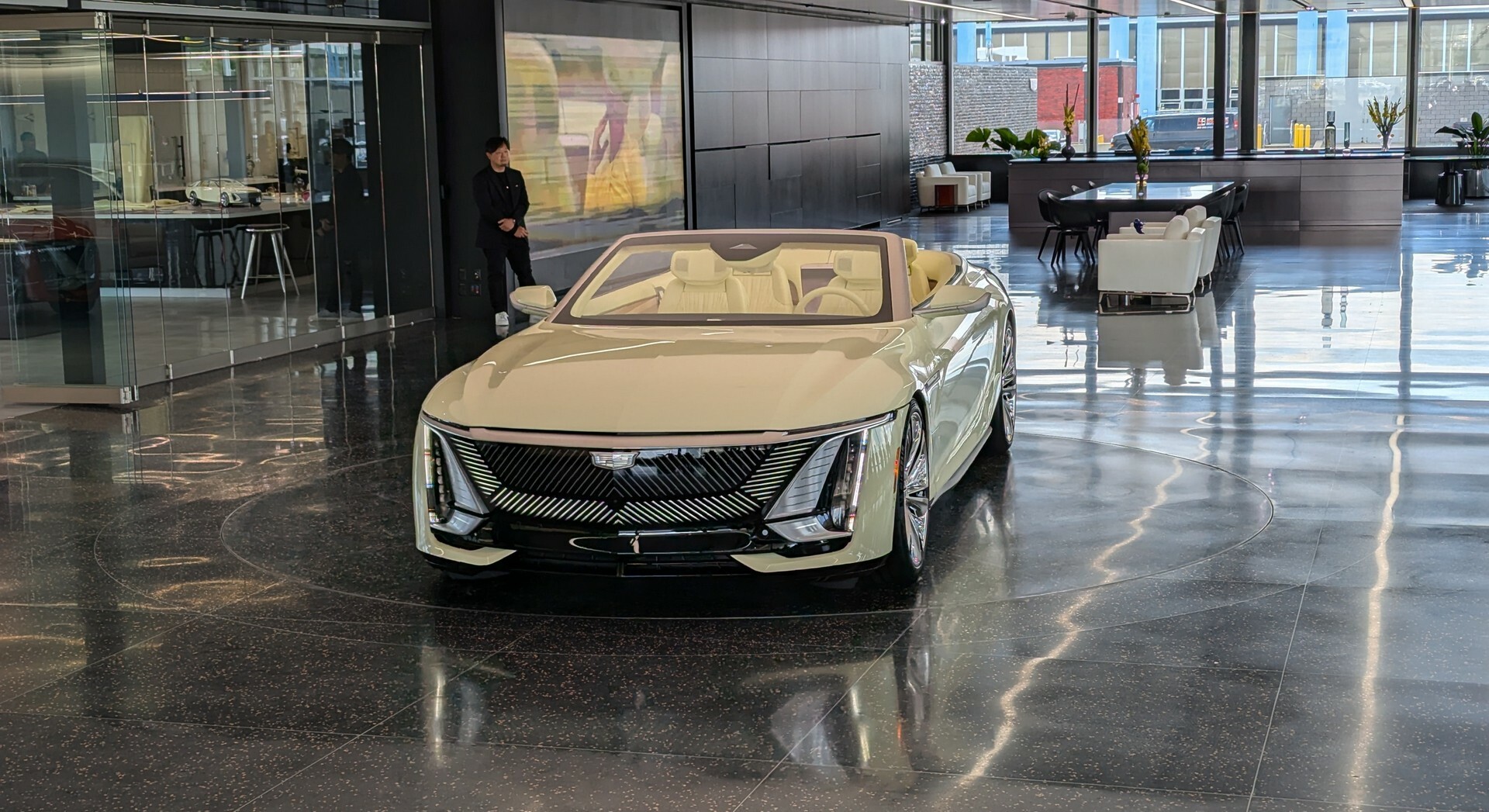Cadillac Sollei Concept Is The Four-Seat Ultra-Luxury Convertible Of ...