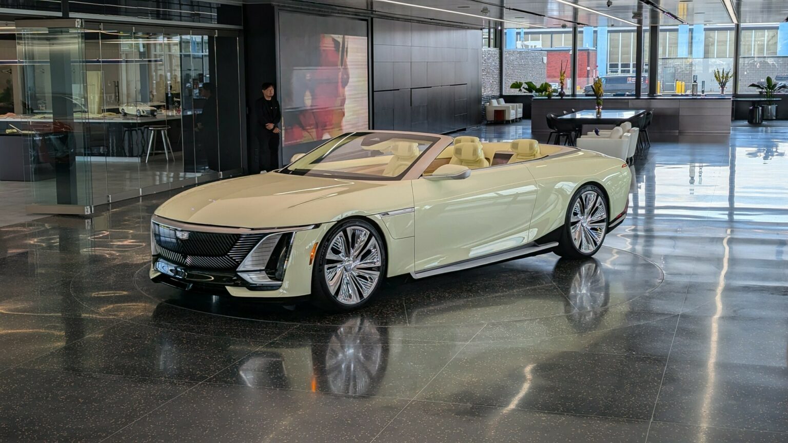 Cadillac Sollei Concept Is The Four-Seat Ultra-Luxury Convertible Of ...