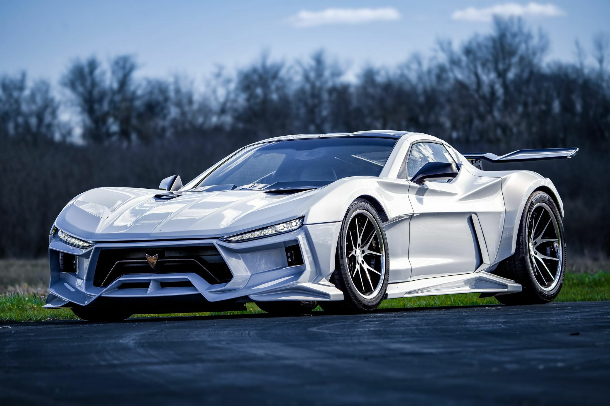 Love It Or Hate It? Remastered Corvette With Valarra Bodykit Seeks New ...
