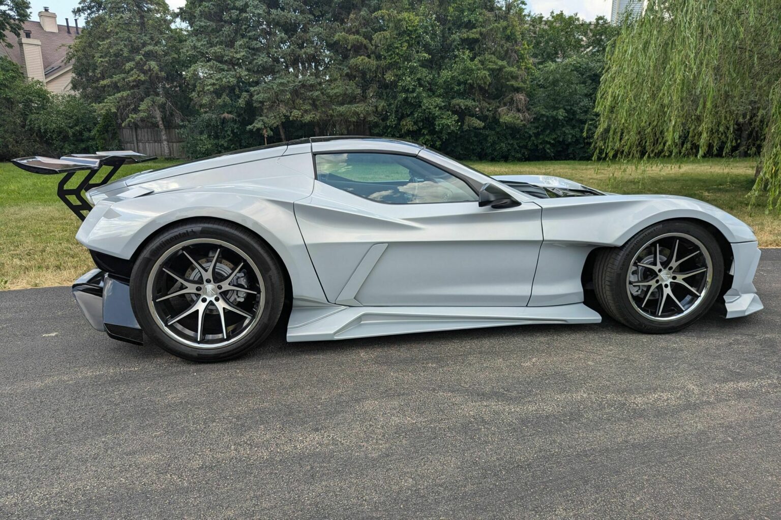 Love It Or Hate It? Remastered Corvette With Valarra Bodykit Seeks New ...