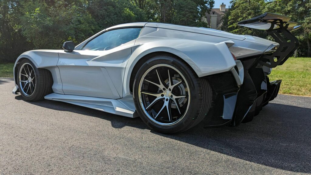 Love It Or Hate It? Remastered Corvette With Valarra Bodykit Seeks New ...