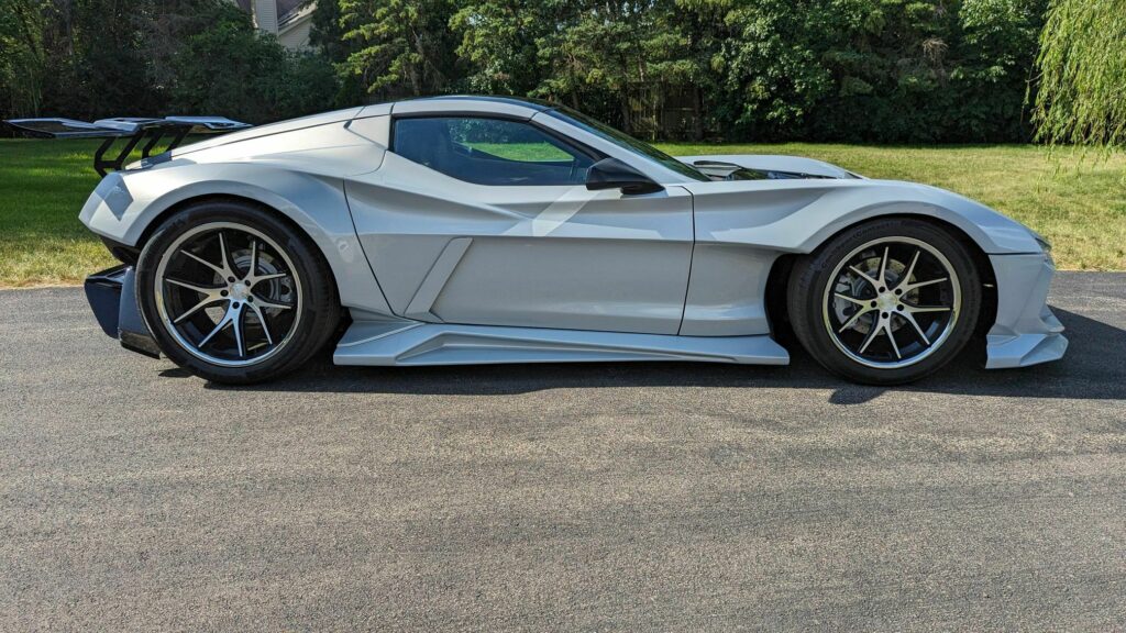 Love It Or Hate It? Remastered Corvette With Valarra Bodykit Seeks New ...