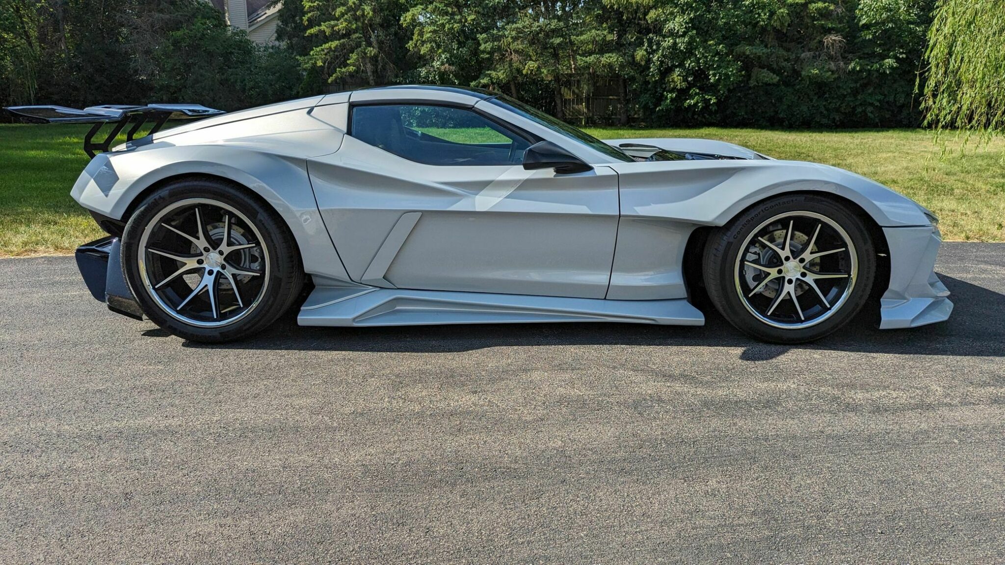 Love It Or Hate It? Remastered Corvette With Valarra Bodykit Seeks New ...