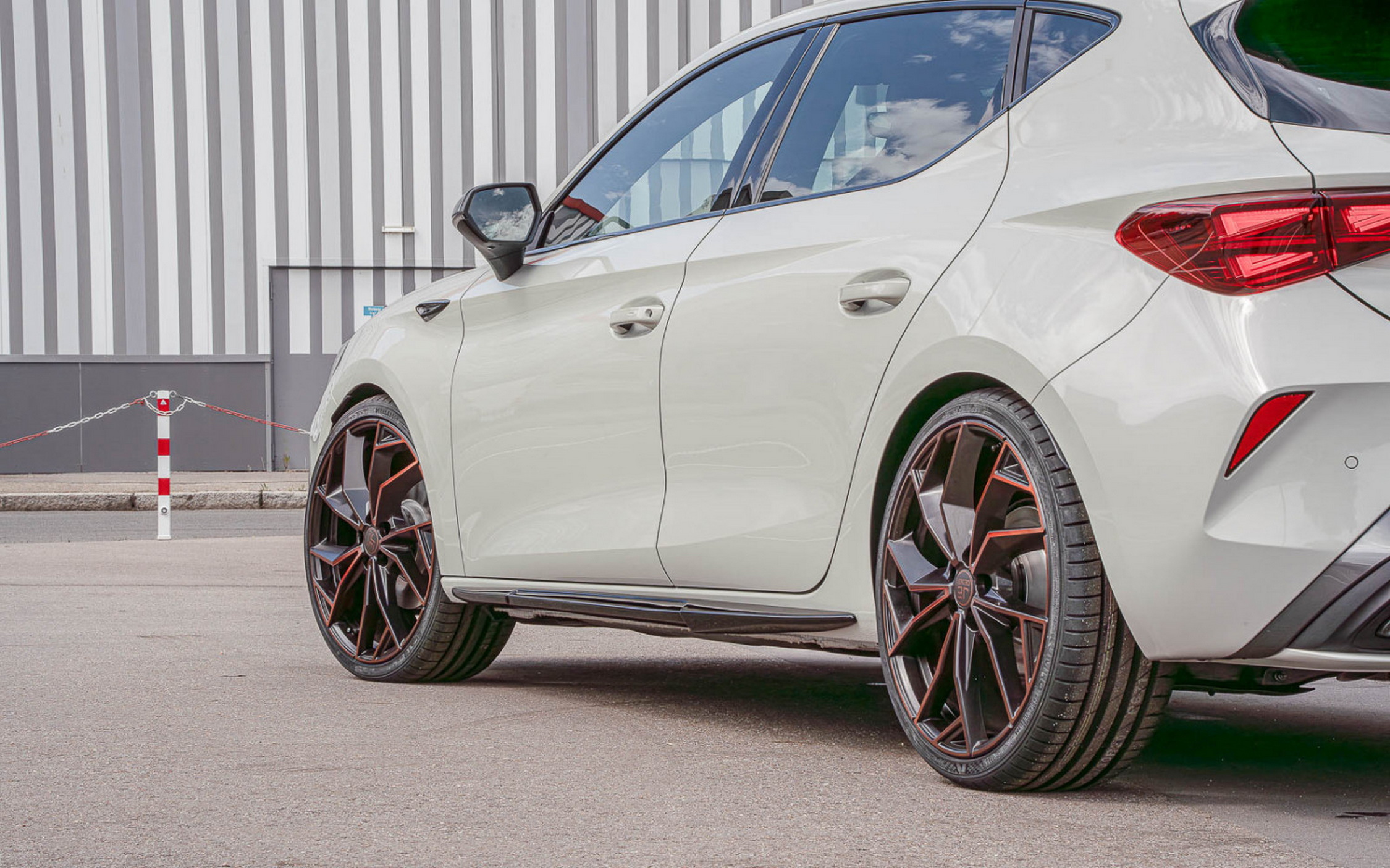 Facelifted Cupra Leon Looks More Aggressive Thanks To JE Design | Carscoops