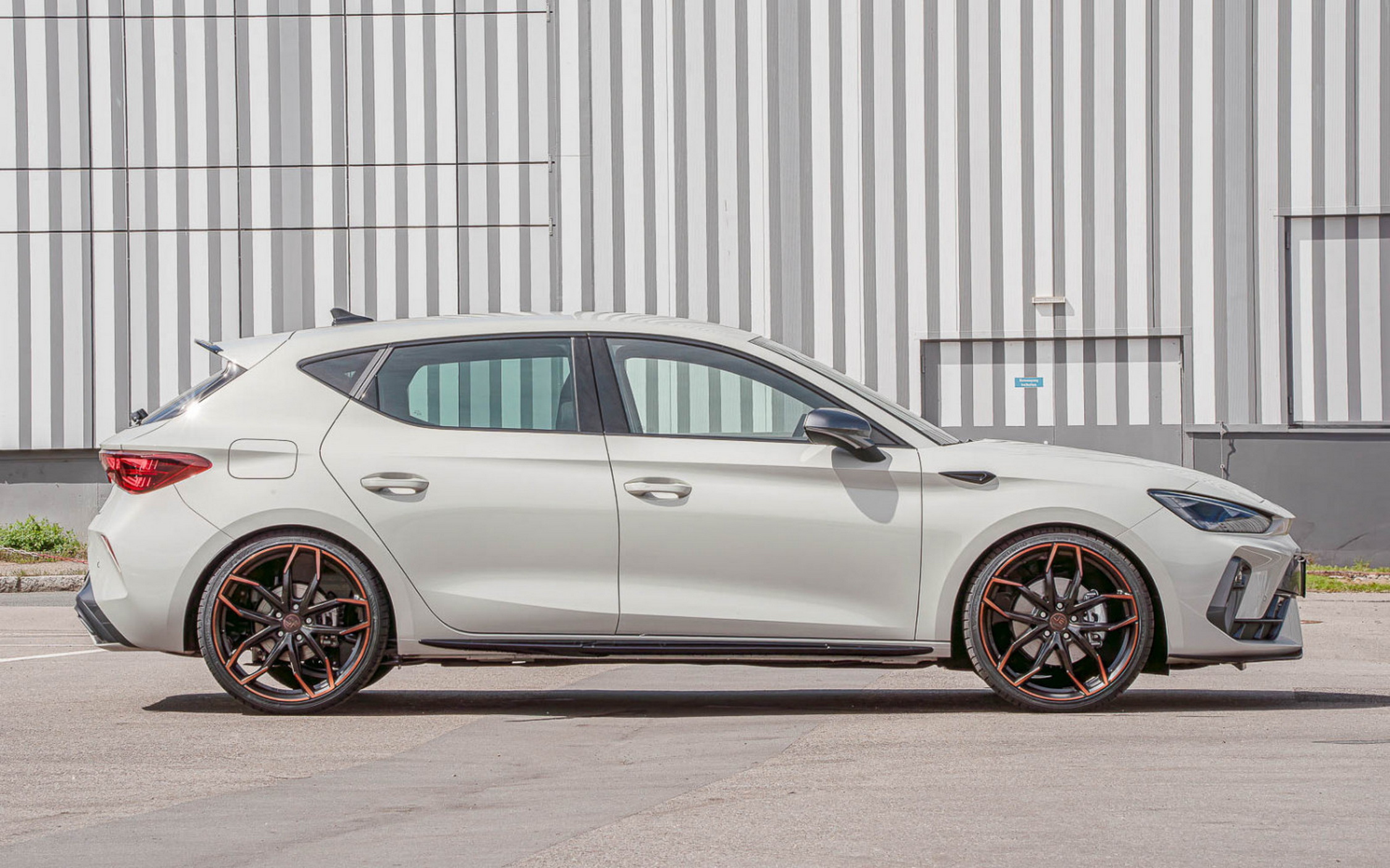 Facelifted Cupra Leon Looks More Aggressive Thanks To JE Design | Carscoops