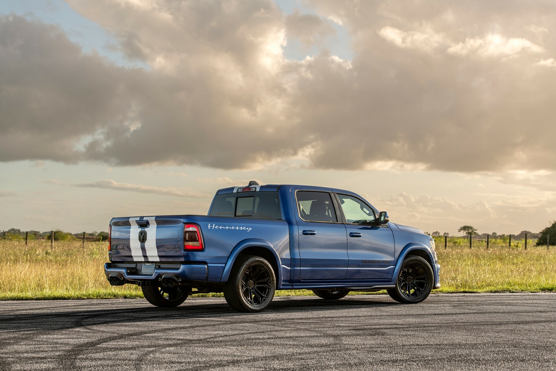 Ram-Based Hennessey Mammoth 400 Has Viper Paint And HEMI Power | Carscoops