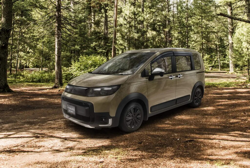 Mugen Unleashes Aero Fury On Honda Freed Minivan | Carscoops