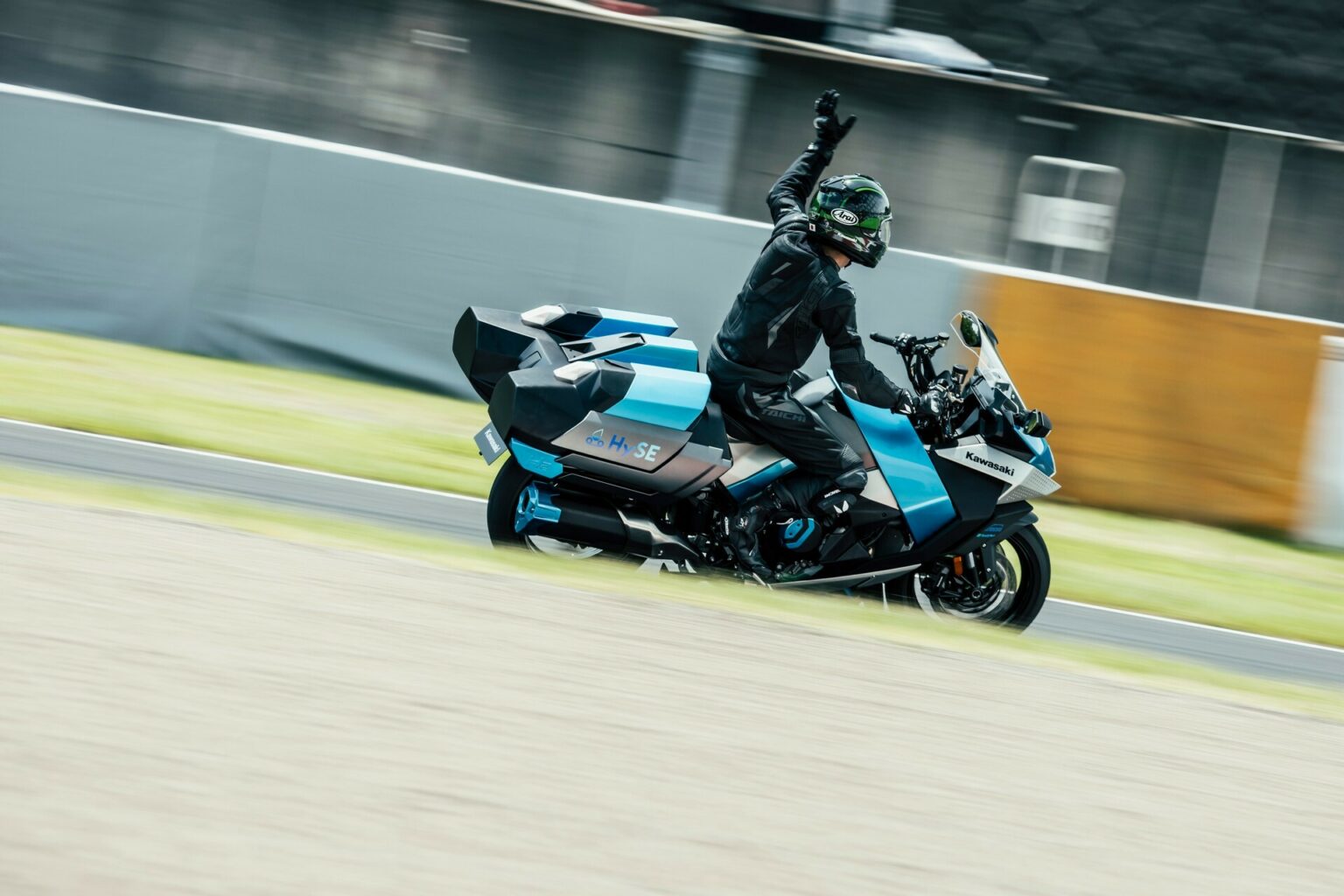 Kawasaki Showcases New Hydrogen-Powered Motorcycle | Carscoops