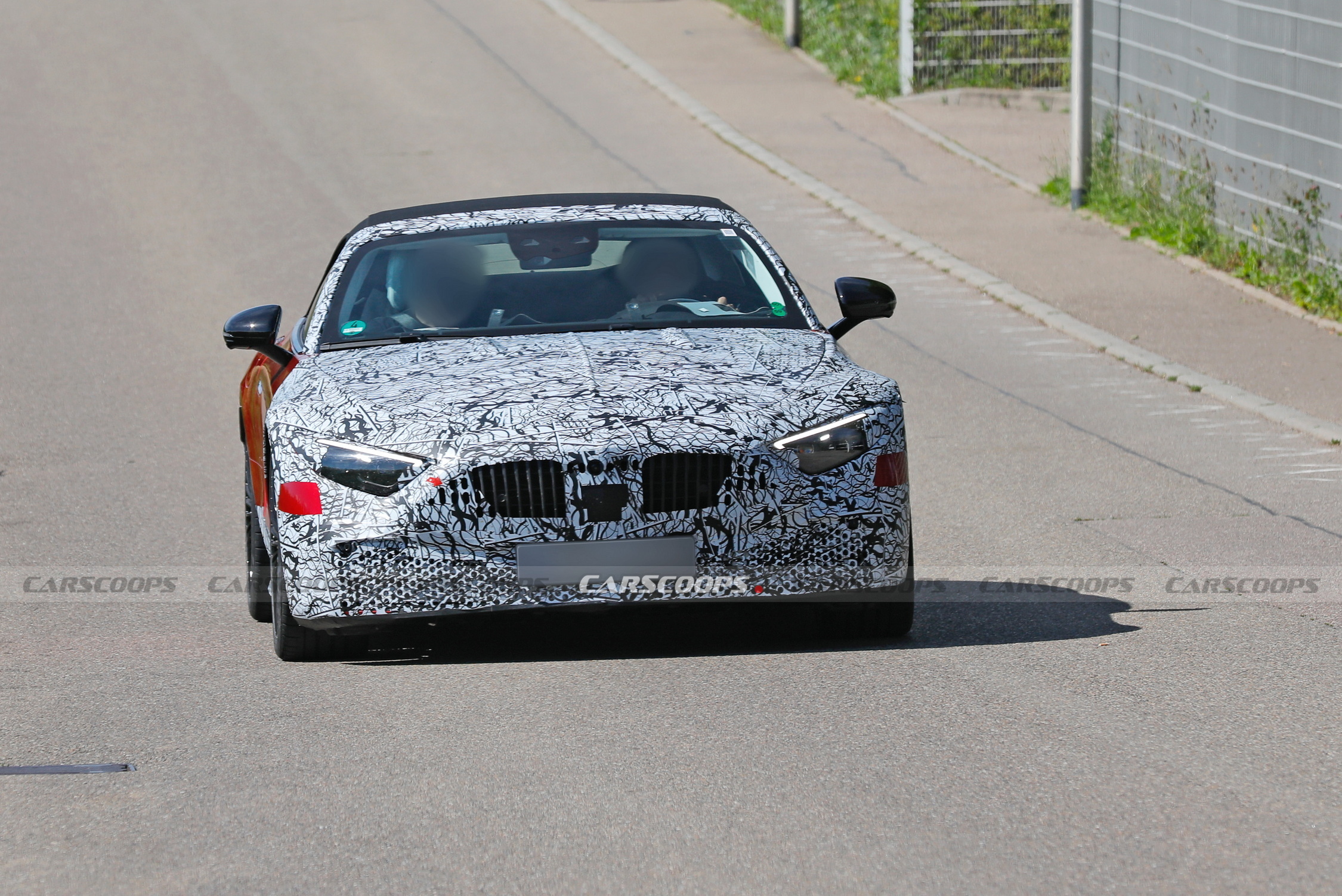 Mercedes-Maybach SL Flaunts Opulent Ambitions In First Spy Shots ...