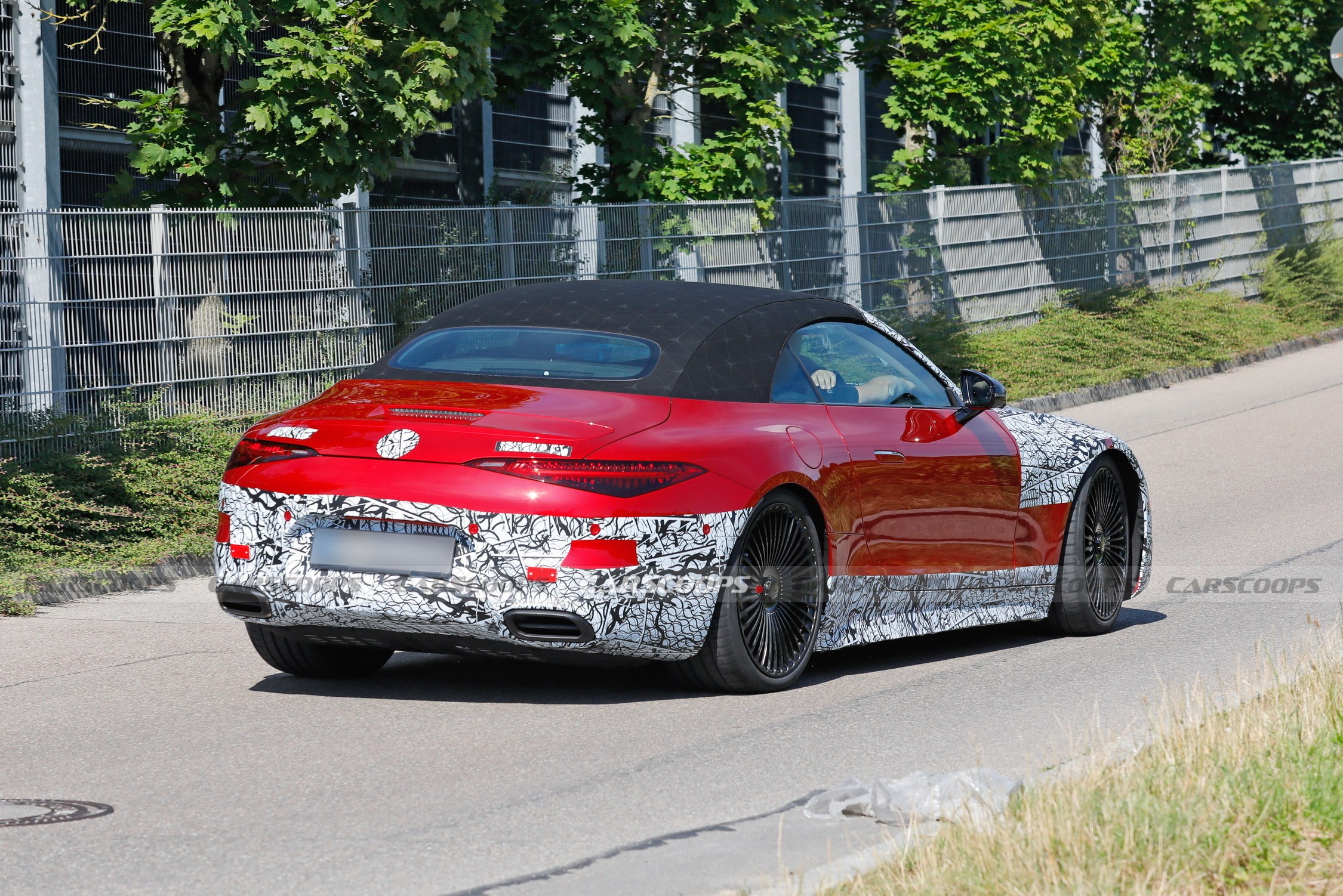 Mercedes-Maybach SL Flaunts Opulent Ambitions In First Spy Shots ...