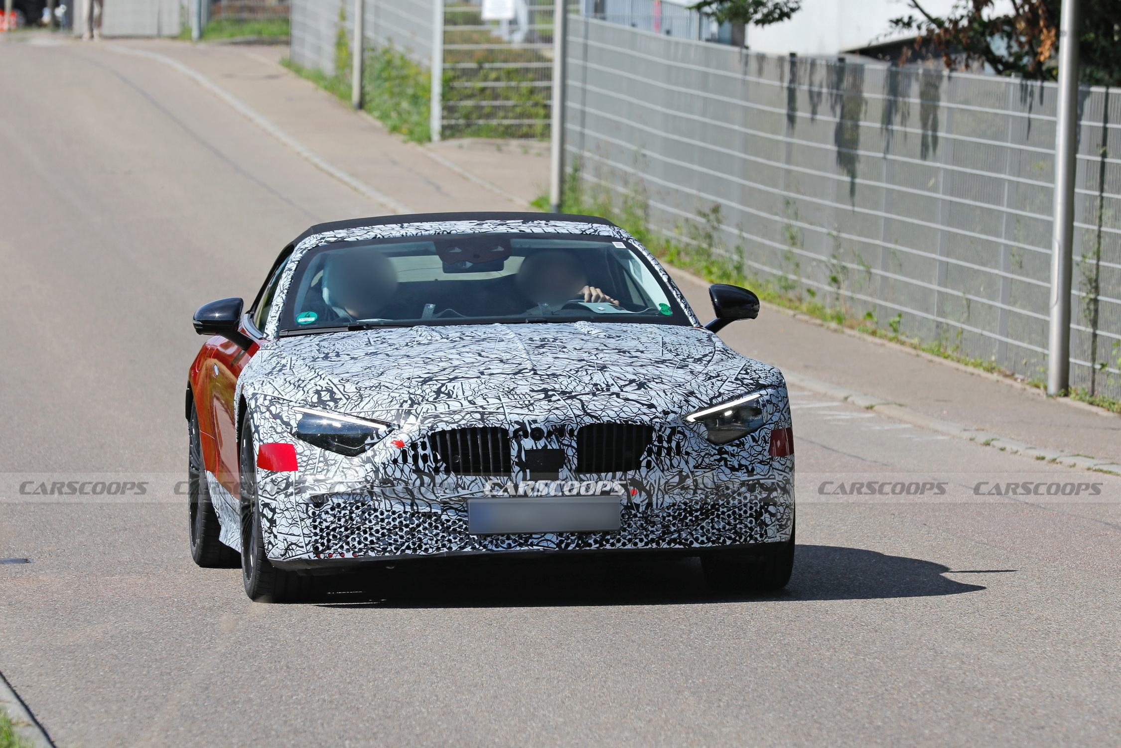 Mercedes-Maybach SL Flaunts Opulent Ambitions In First Spy Shots ...