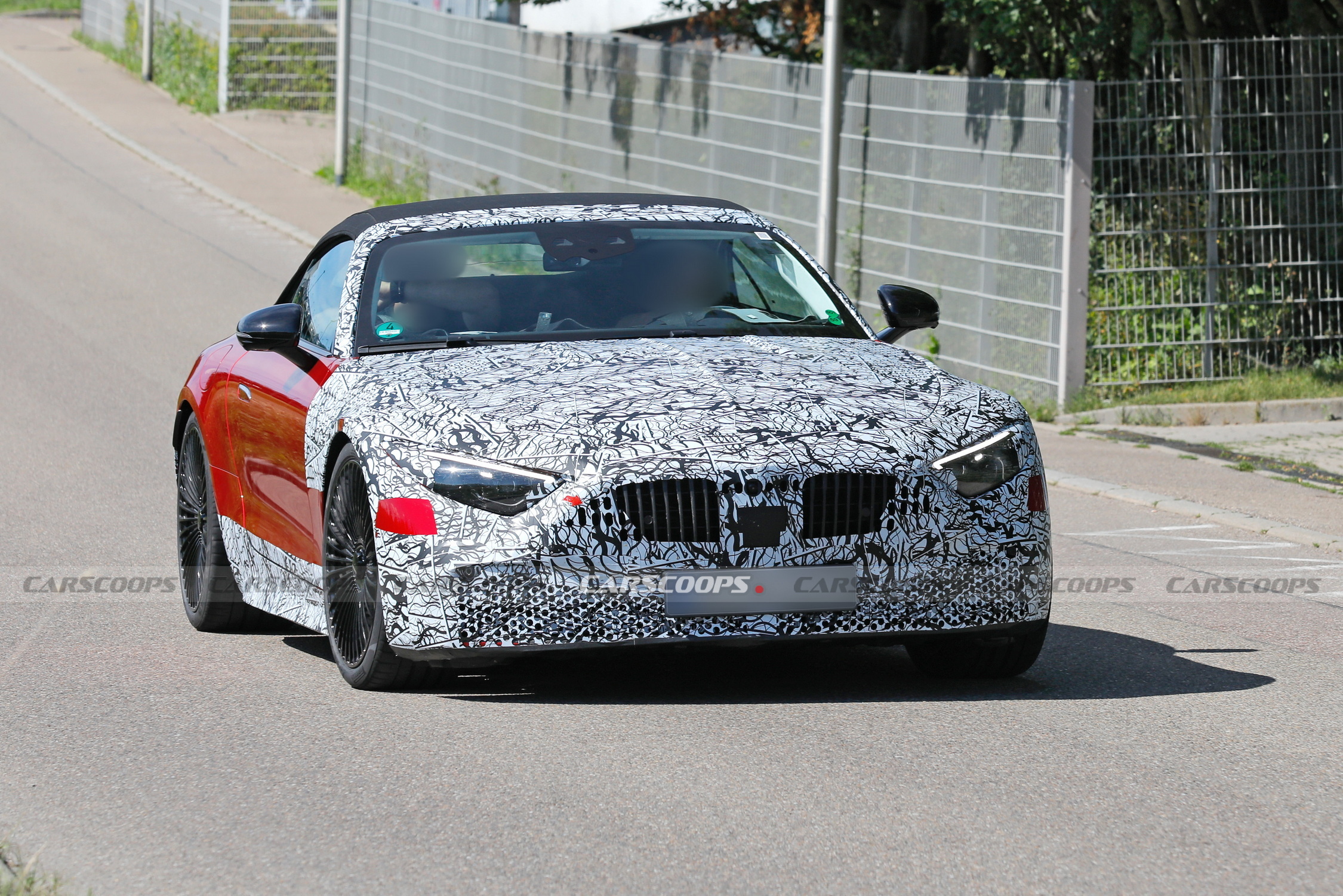 Mercedes-Maybach SL Flaunts Opulent Ambitions In First Spy Shots ...