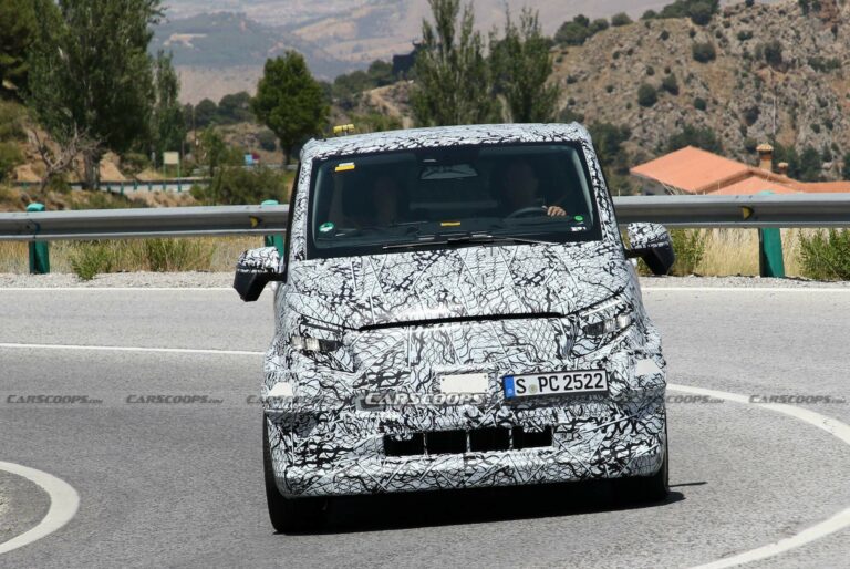 Mercedes V-Class Mule Hides US-Bound Luxury Electric Minivan Tech ...