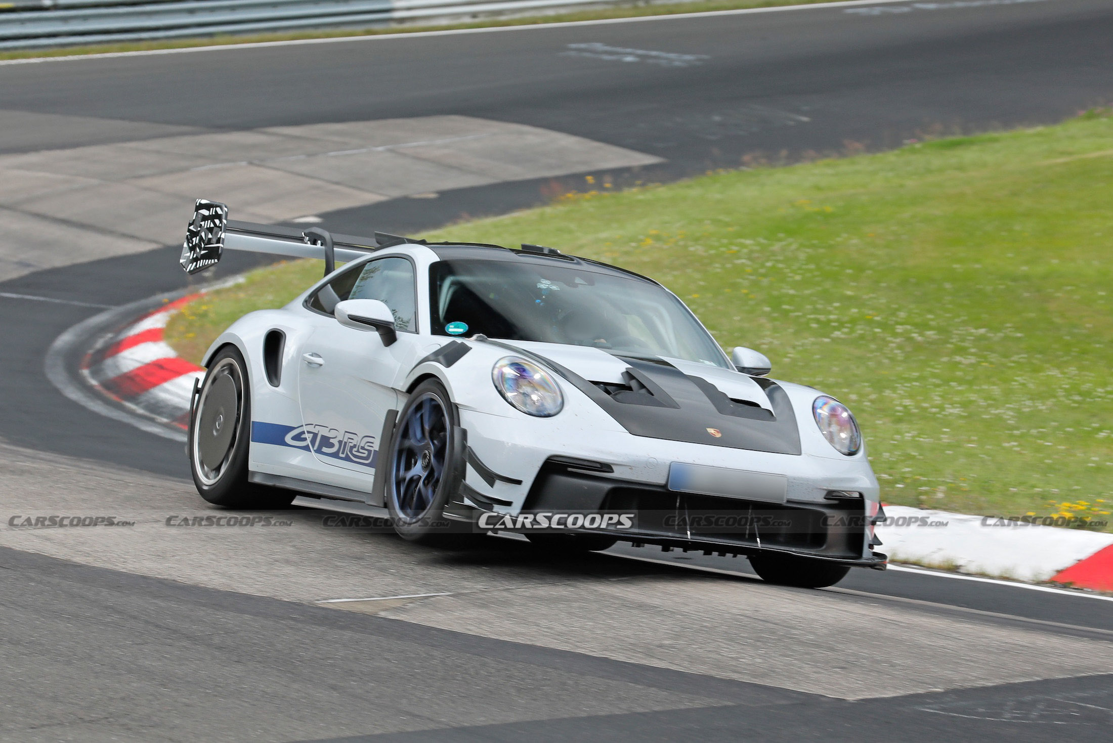Manthey-Kitted Porsche 911 GT3 RS Jumps For Joy after Shedding Disguise ...