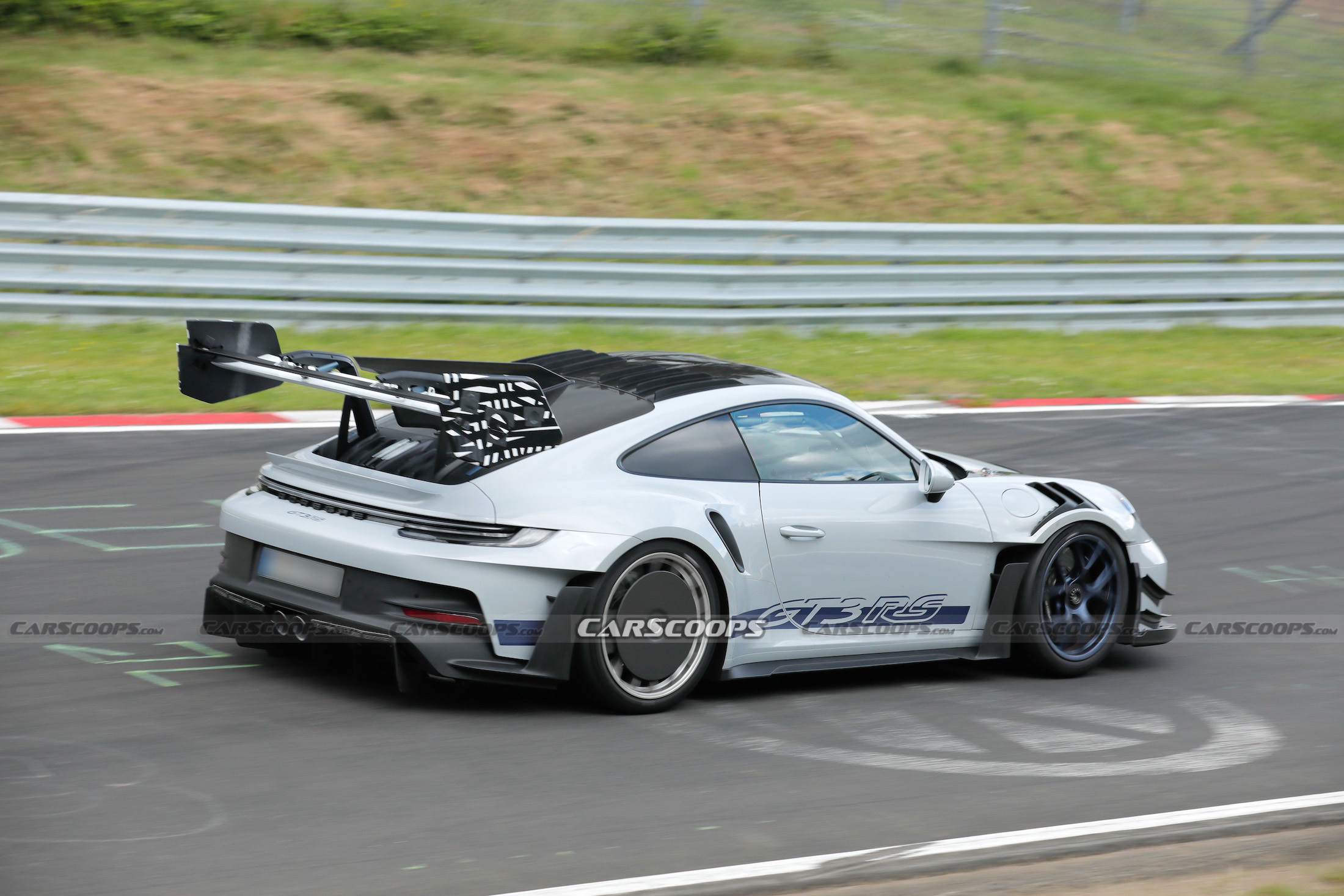 Manthey-Kitted Porsche 911 GT3 RS Jumps For Joy after Shedding Disguise ...