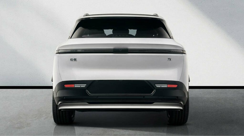 New Zeekr 7X Wants To Take Down The Tesla Model Y | Carscoops