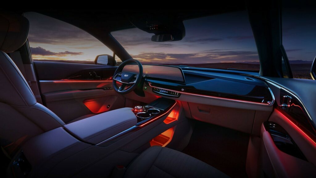 Cadillac XT5 Gets A Lyriq-Inspired Makeover In China | Carscoops