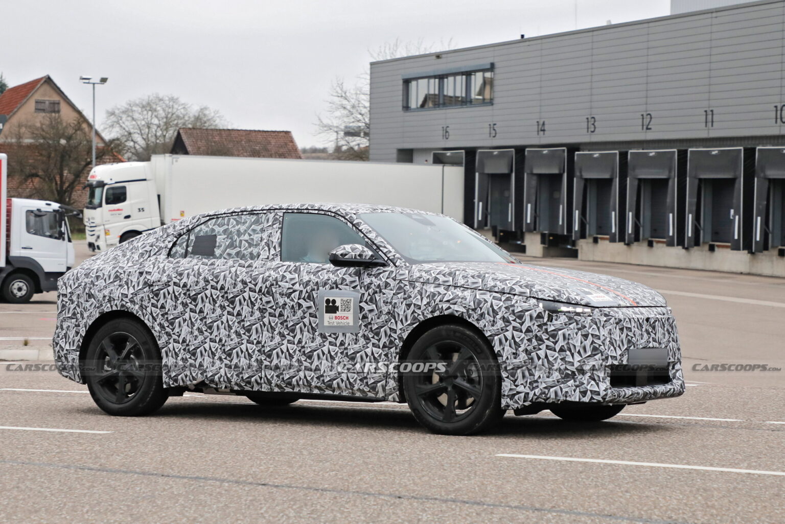 2025 DS8 Is France’s Latest Electric Sedan-Crossover Mashup | Carscoops