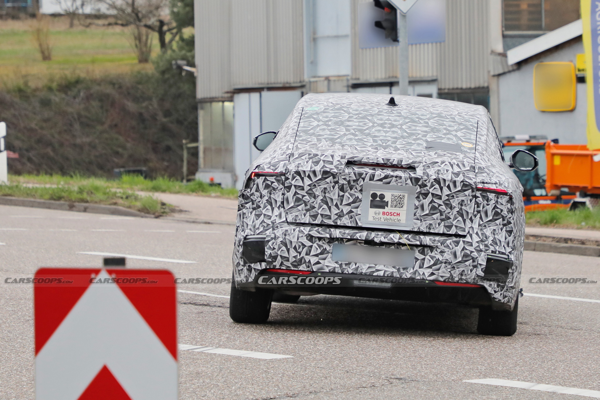 2025 DS8 Is France’s Latest Electric Sedan-Crossover Mashup | Carscoops