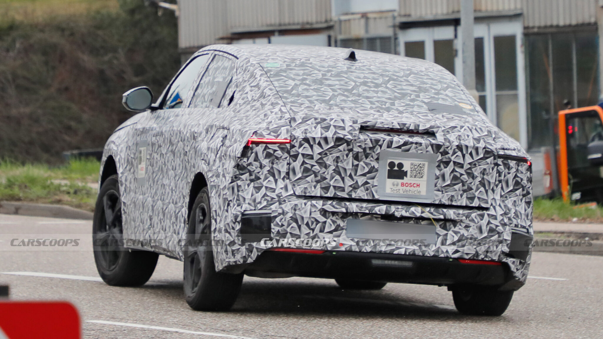 2025 DS8 Is France’s Latest Electric Sedan-Crossover Mashup | Carscoops