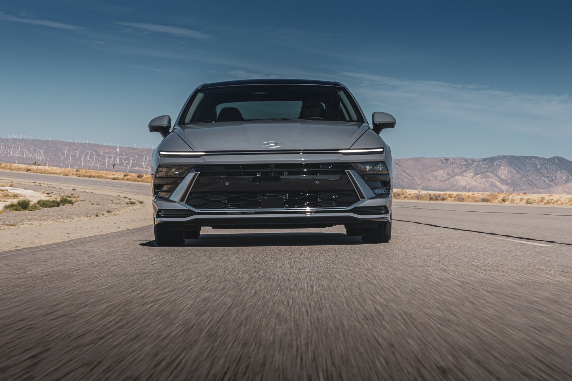 2025 Hyundai Sonata Gains New SE Trim, Drops Price By $850 | Carscoops