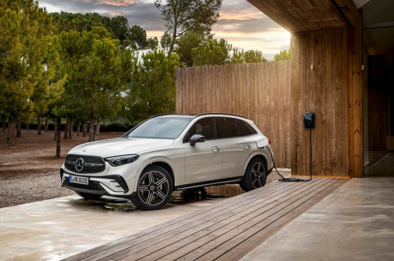 2025 Mercedes GLC 350e Plug-In Hybrid Offers 54 Mile EV Range For Under ...