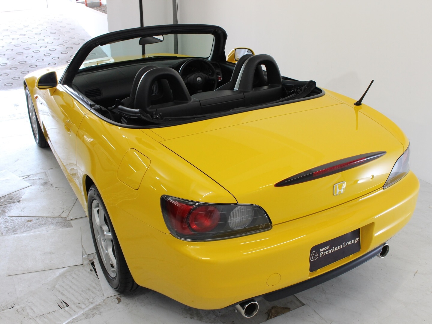 Would You Drop $120,000 For A 745-Mile JDM Honda S2000? | Carscoops