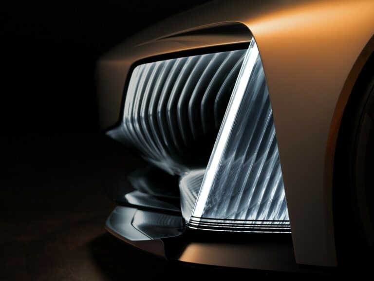 Cadillac’s Opulent Velocity Concept Is The Electric Hypercar Of The ...