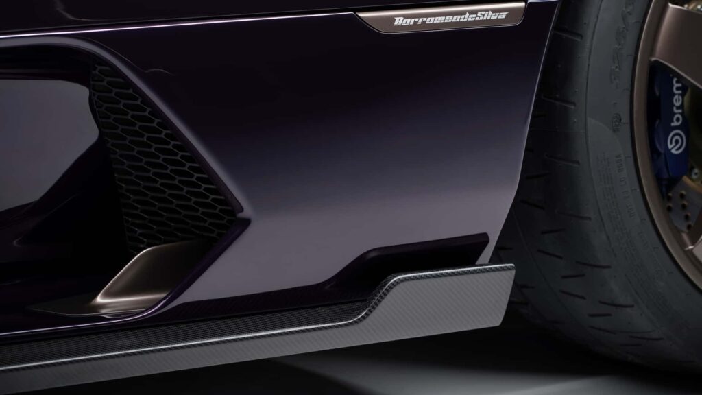 Get A Closer Look At Eccentrica’s $1.3M Lamborghini Diablo Restomod ...