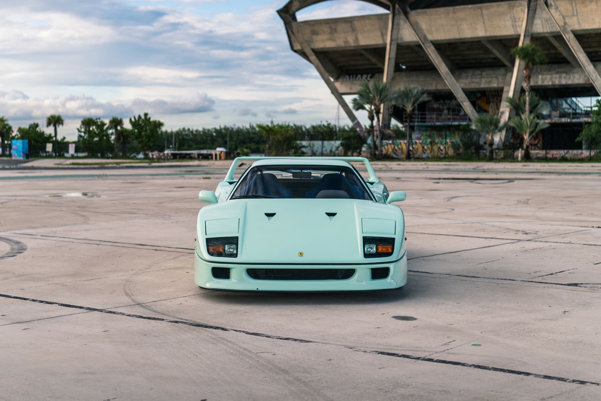 World’s Only Mint Green Ferrari F40 Pays Tribute To A 250 GTO | Carscoops