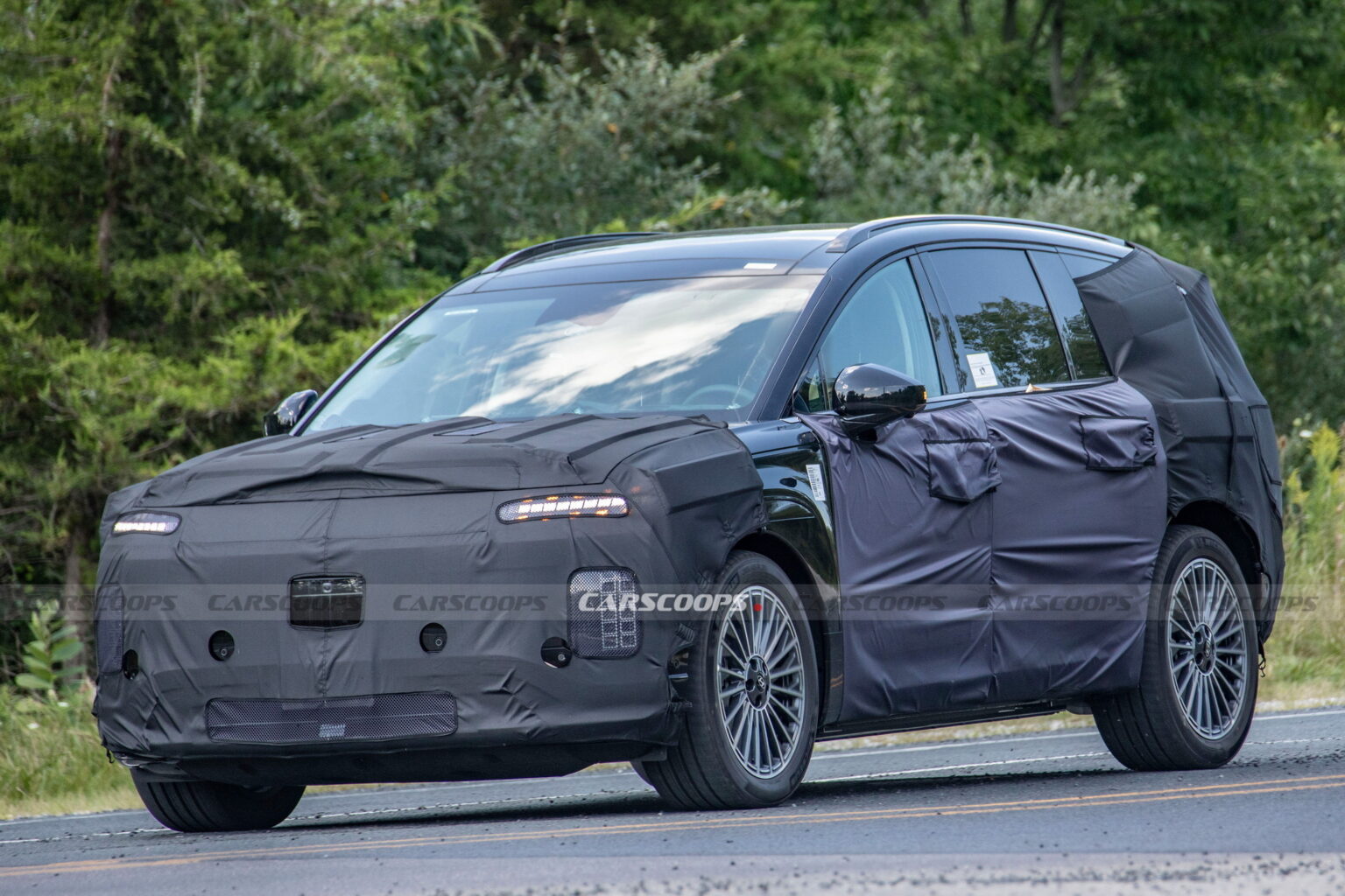 Hyundai Ioniq 7 EV Looks Ready For Production In Latest Spy Shots ...