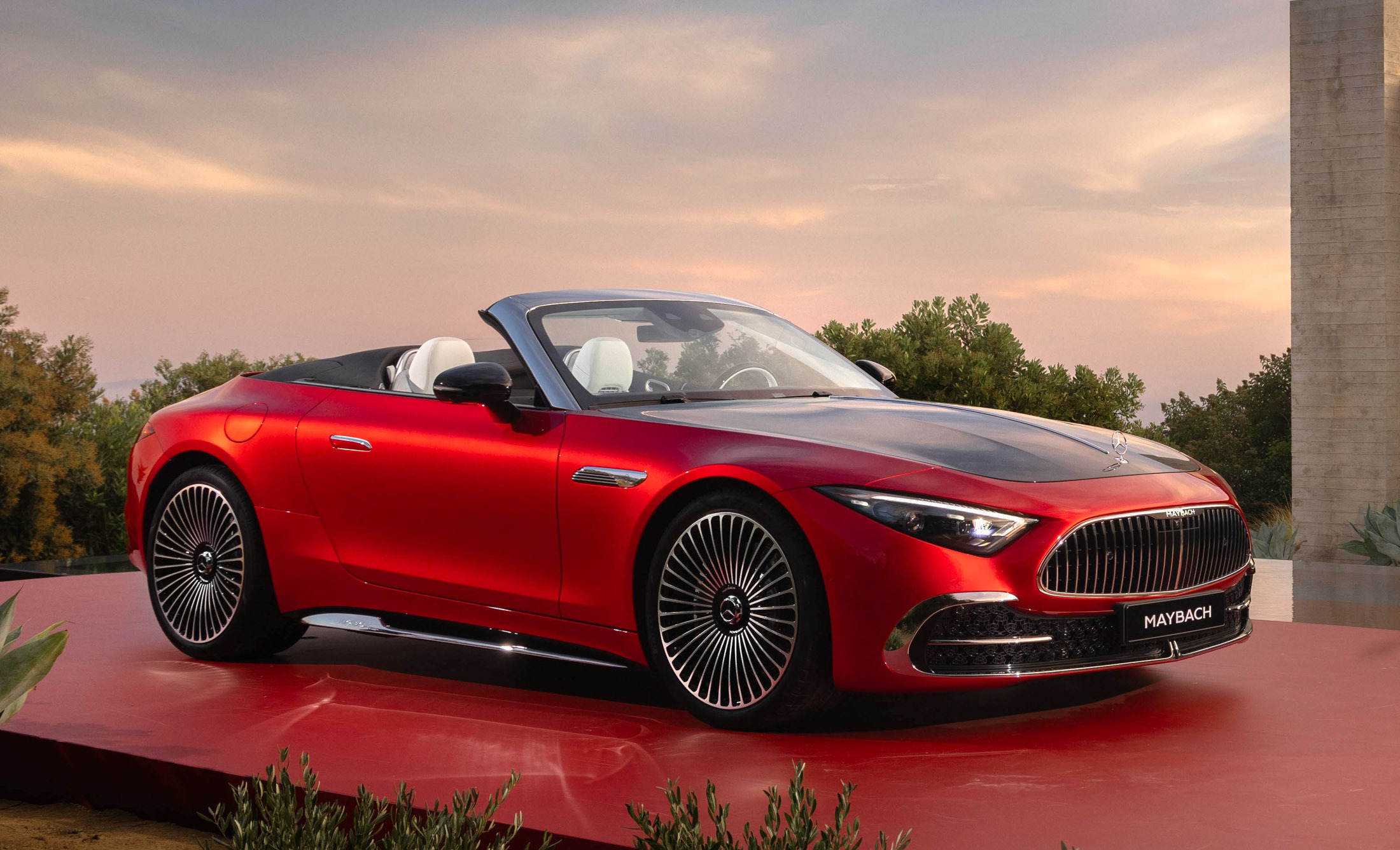 Two-Seat Mercedes-Maybach SL680 Monogram Is The Sportiest Maybach Ever ...
