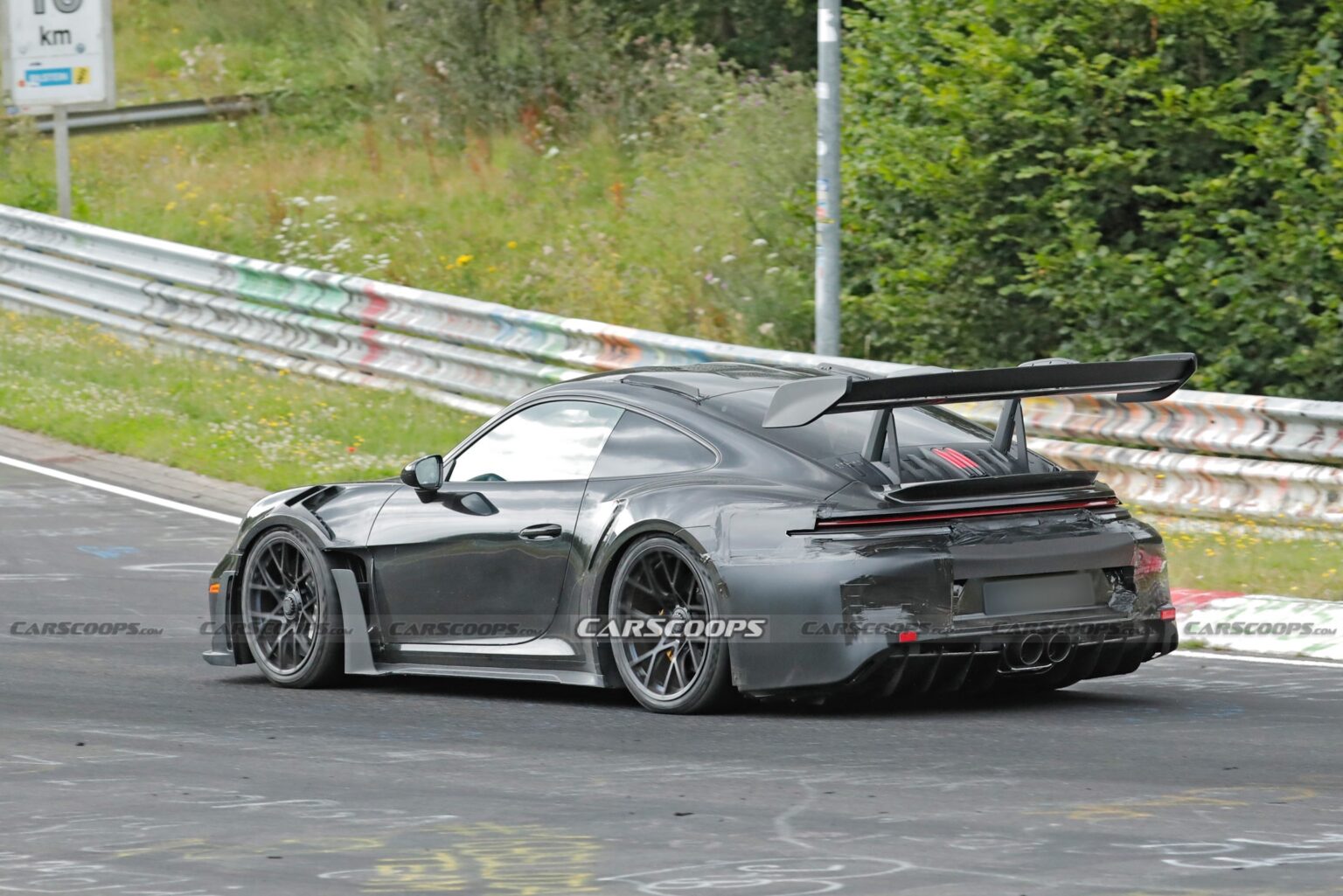 Facelifted Porsche 911 GT3 RS Steps Out For The First Time | Carscoops