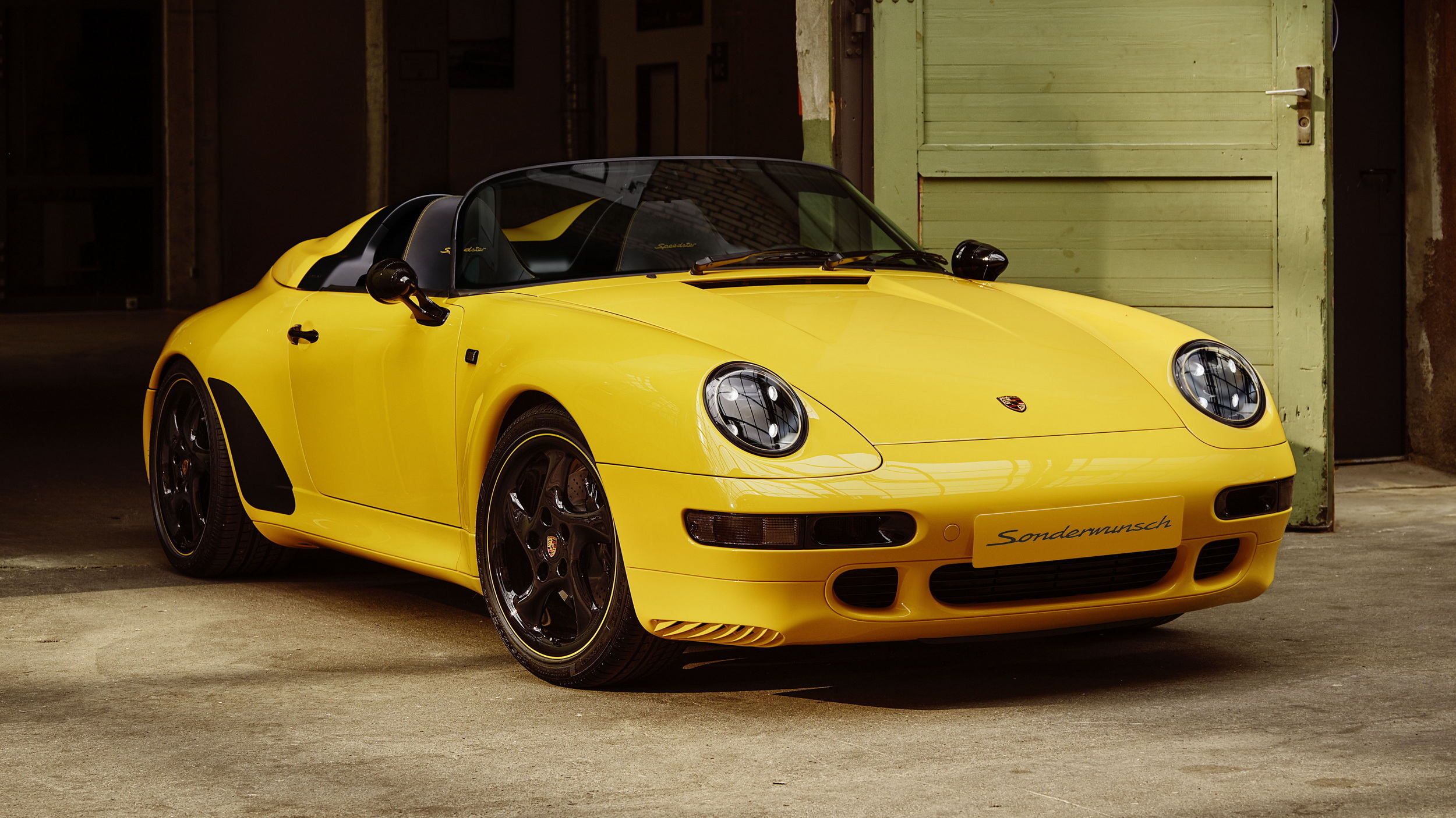 Porsche Builds A Ridiculous One-Off 993 Speedster For Obsessed ...