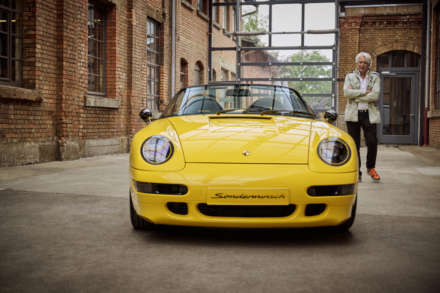 Porsche Builds A Ridiculous One-Off 993 Speedster For Obsessed ...