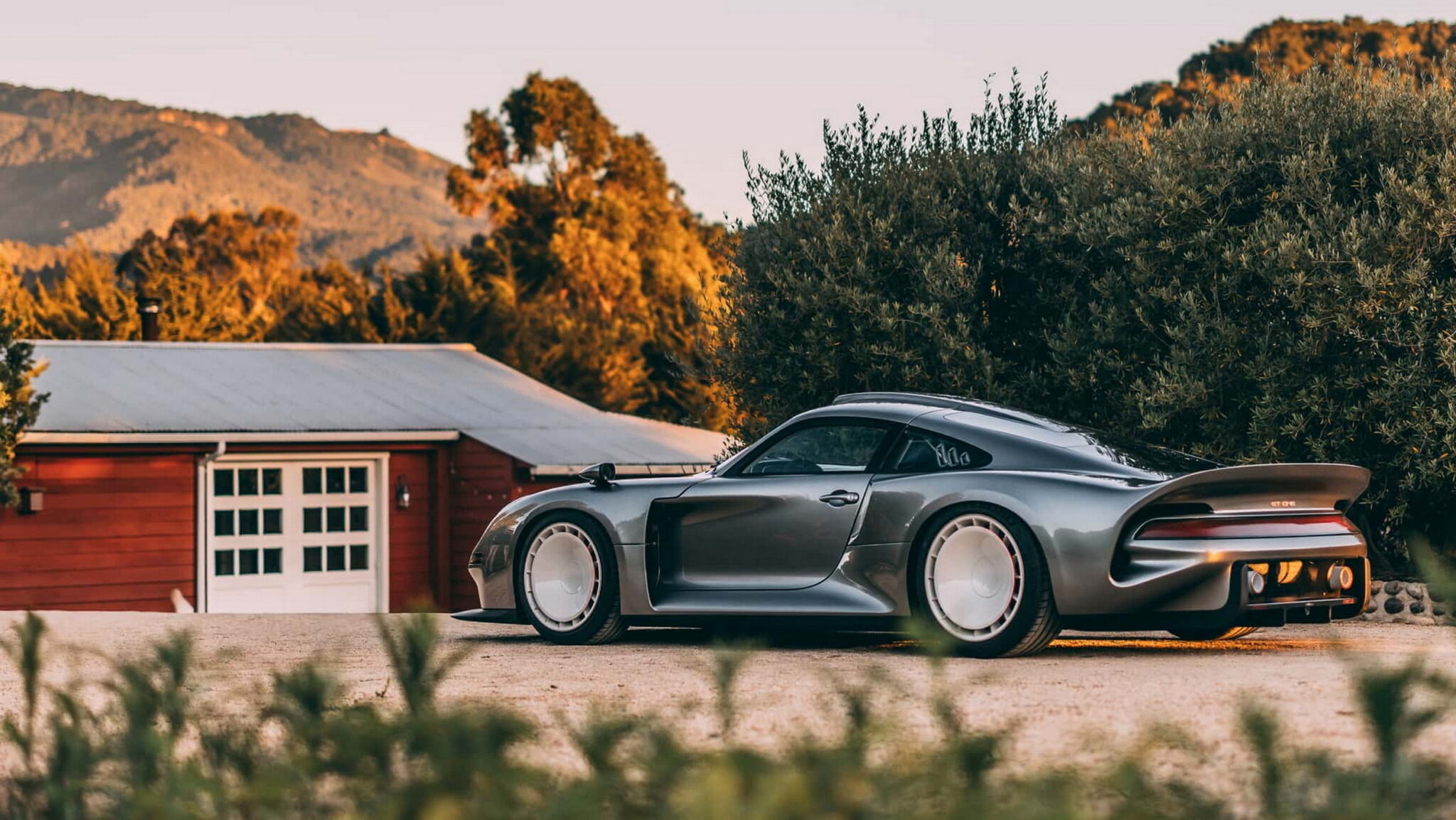 Tuthill GT One Is A Modern Take On The Porsche 911 GT1, Limited To 22 ...