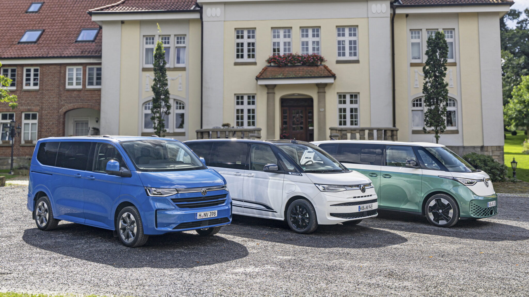 New VW Transporter And Caravelle Debut With Diesel, PHEV, And EV ...