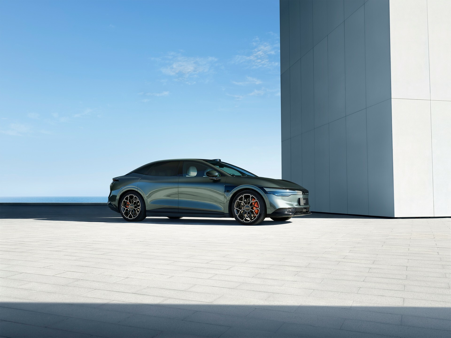 Zeekr 007 EV Can Get 80% Charge In Just Ten Minutes | Carscoops