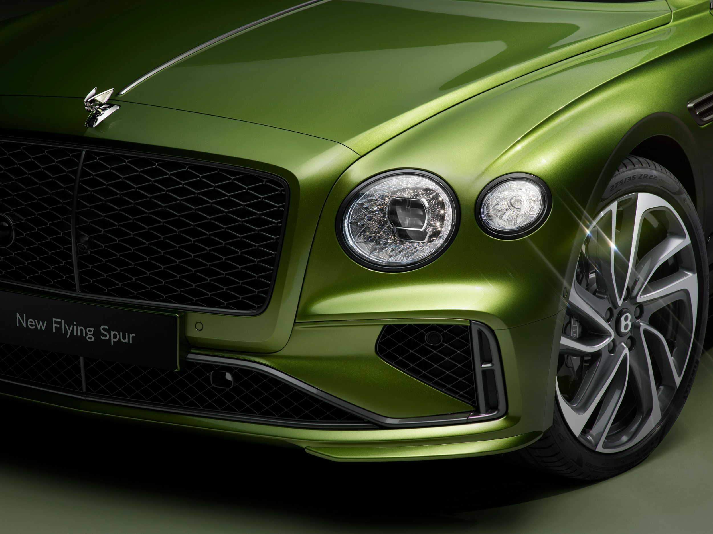 5 Things To Know About The 2025 Bentley Flying Spur Speed | Carscoops
