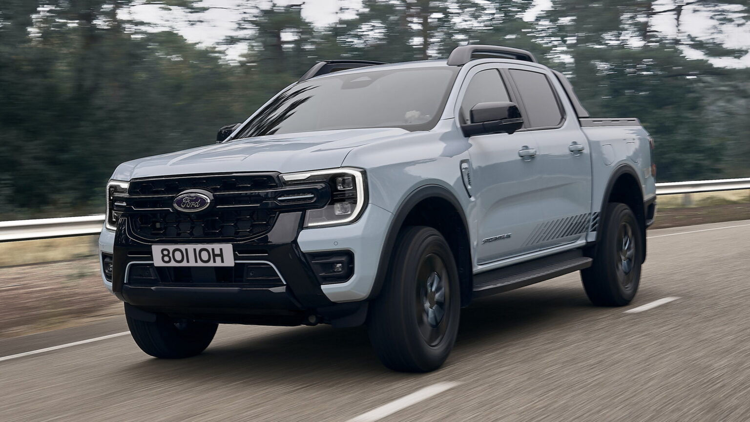 2025 Ford Ranger PHEV Debuts With 275 HP And A 28-Mile EV Range | Carscoops