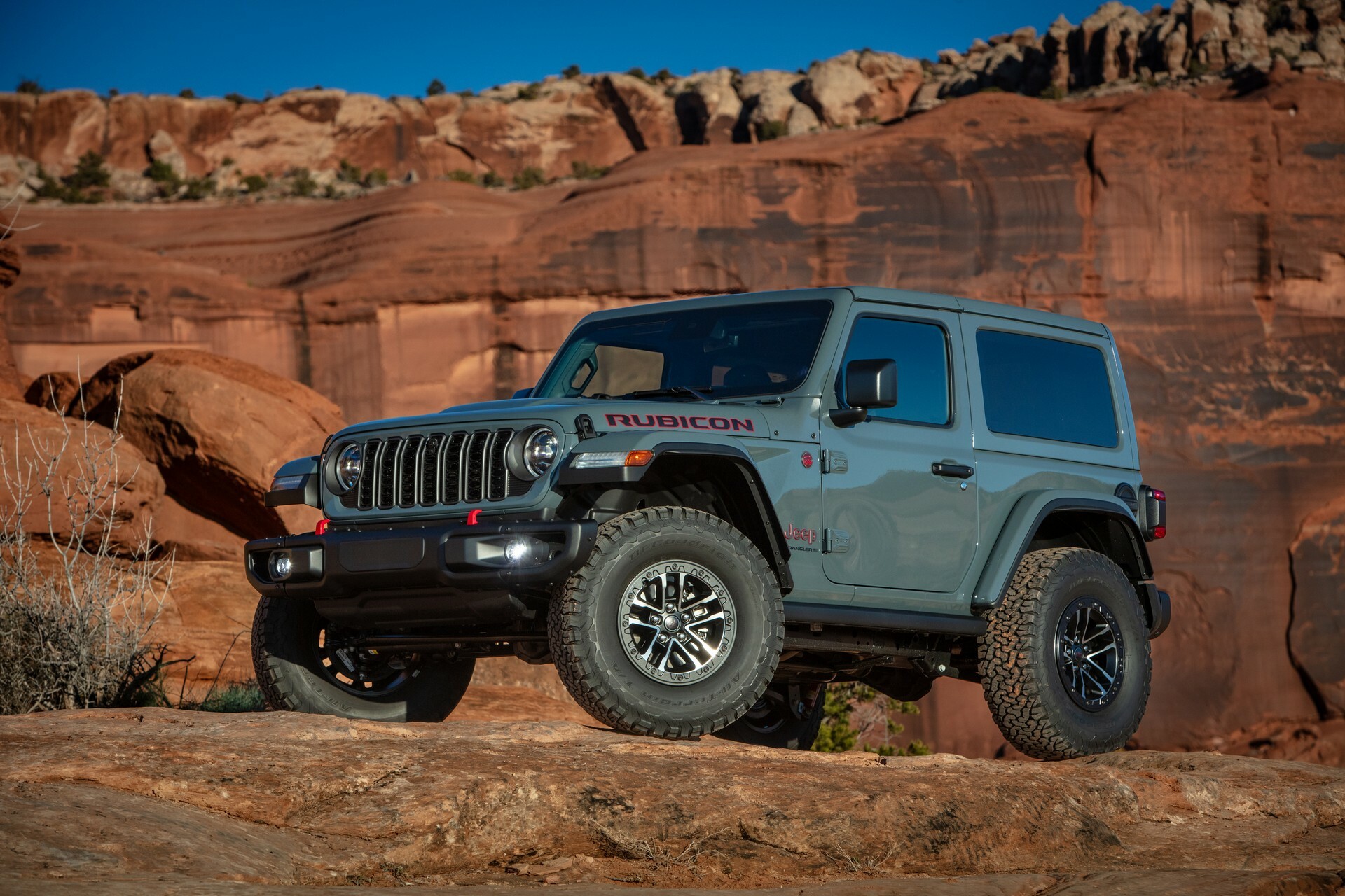 Jeep Drops Its 2025 Wrangler V6 Manual-Only Act Faster Than Jersey Can ...