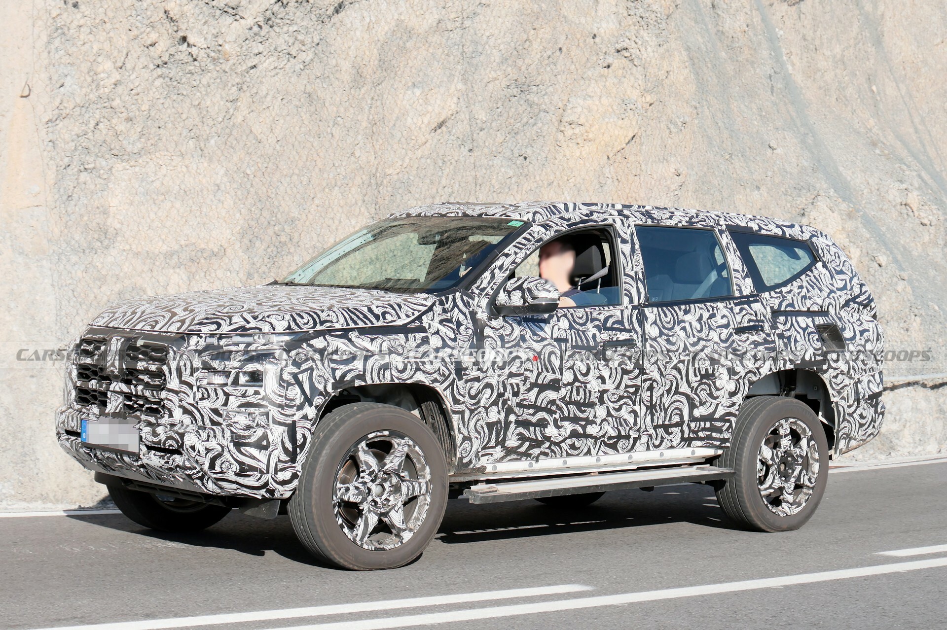 Mitsubishi Pajero Sport Mule Hints At Next-Gen Truck-Based SUV | Carscoops