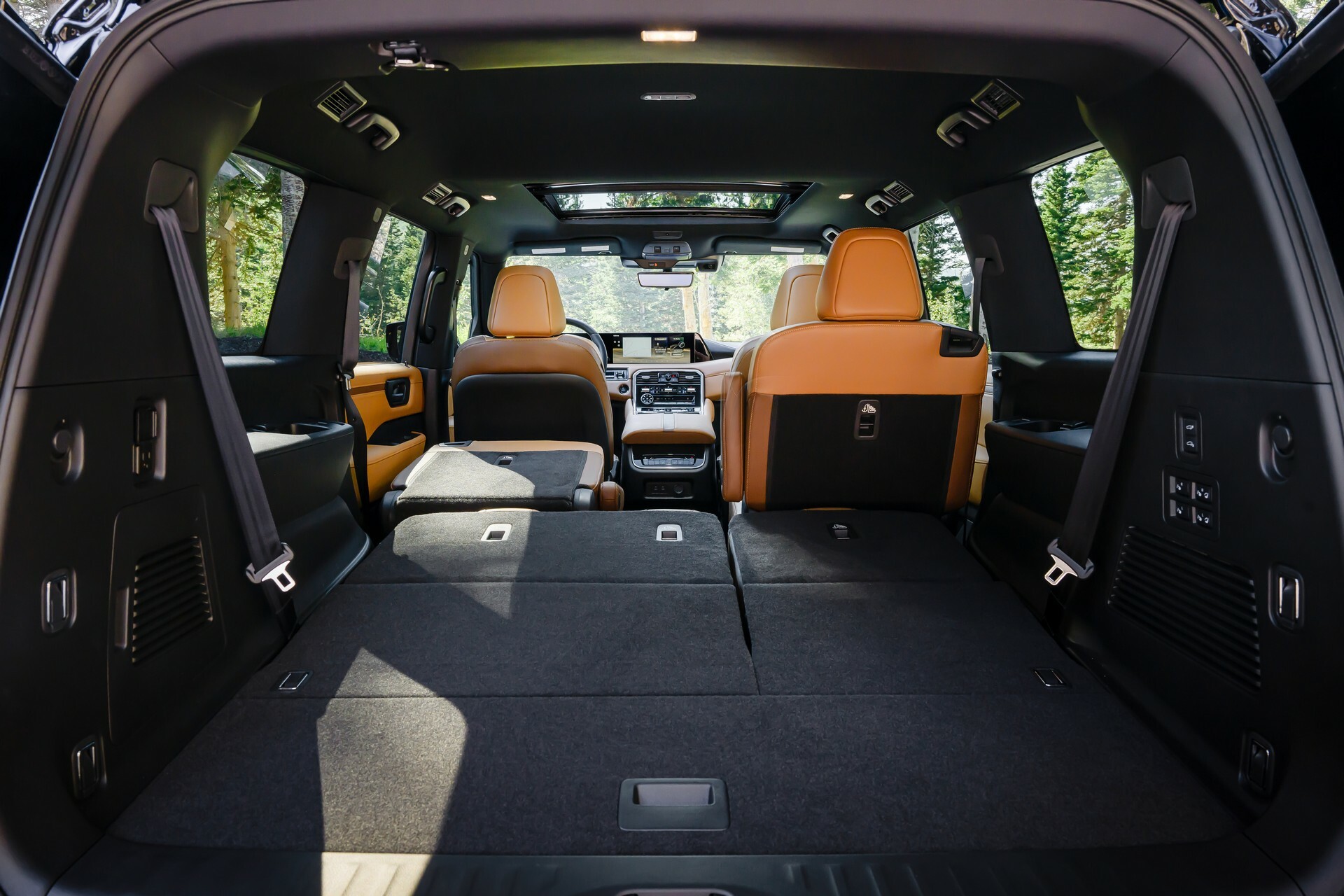 2025 Nissan Armada Drops The V8, Gains Rugged Pro-4X Trim | Carscoops