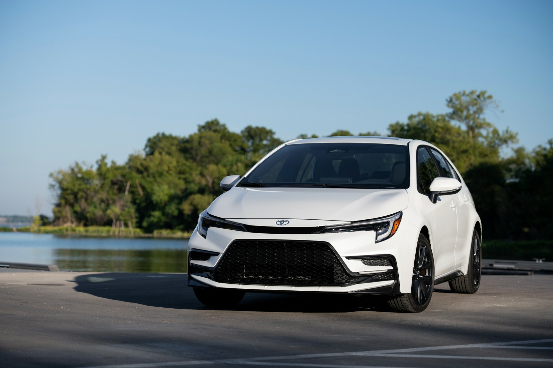 2025 Toyota Corolla Still Starts At $22k, Adds FX Special Edition ...