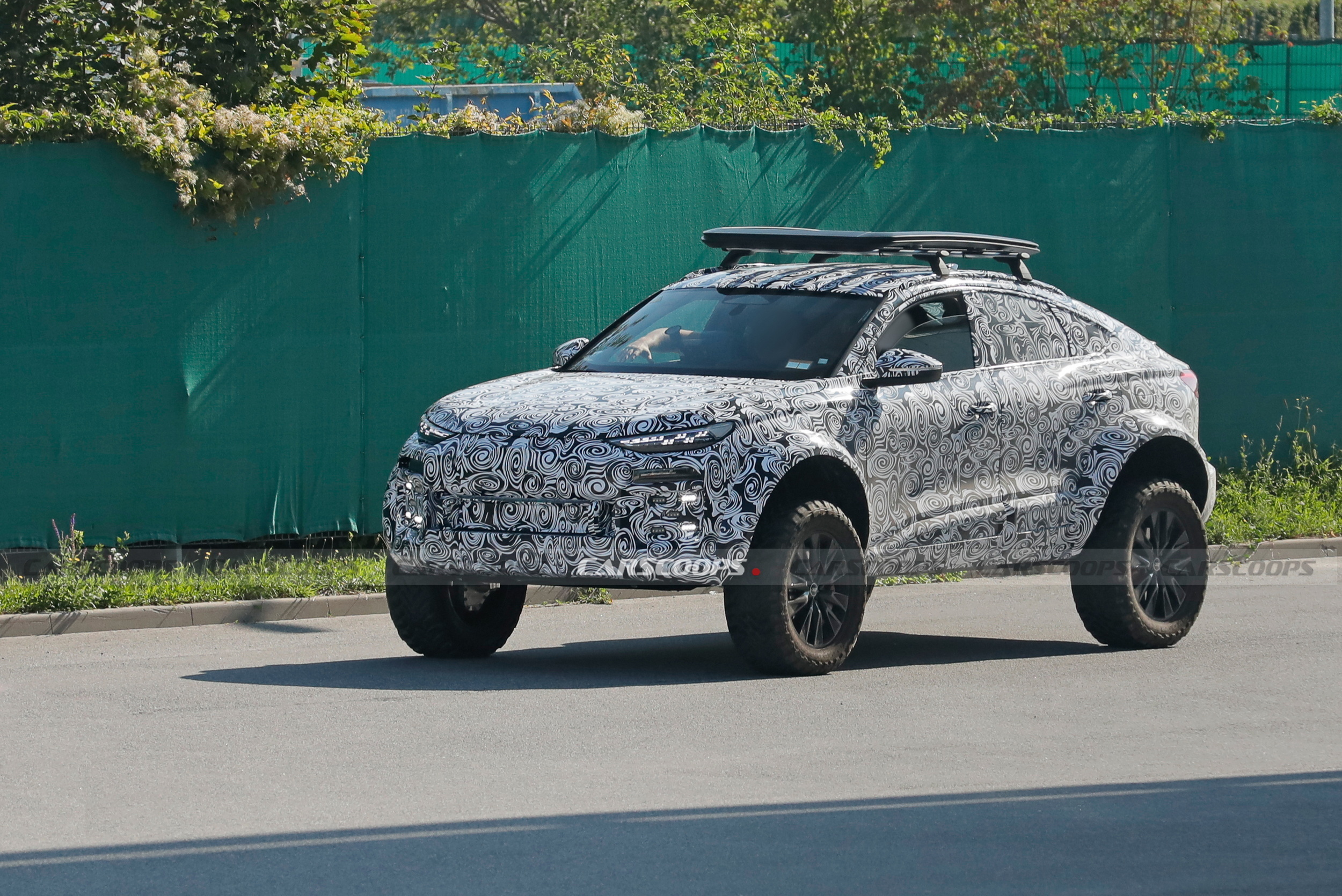 Audi Q6 Sportback E-Tron Prototype Looks Wild In Dakar-Inspired Spec ...