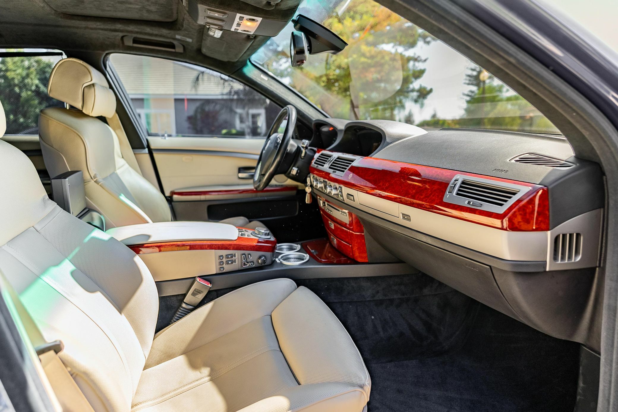 Channel Your Inner Mob Boss With This 500-HP BMW Alpina B7 | Carscoops